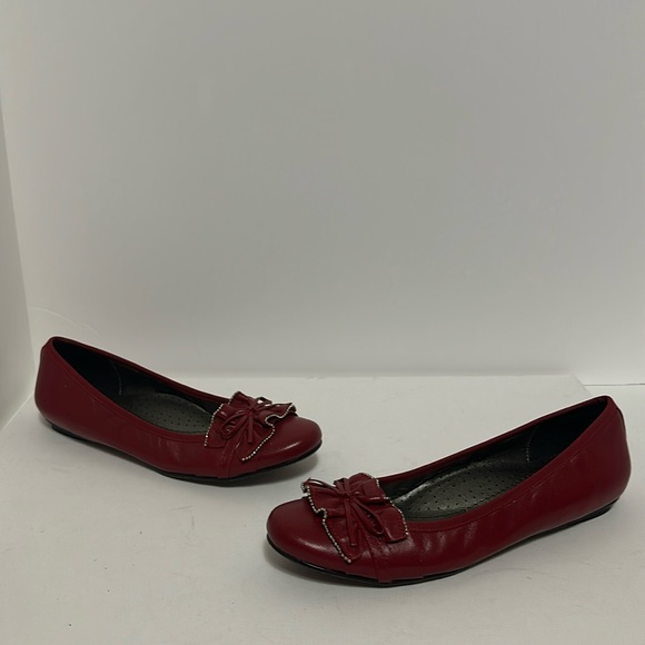 Vaneli | Shoes | Vaneli Flats Dark Red Bow Ruffle Toe Slip Ons Size 8 ...